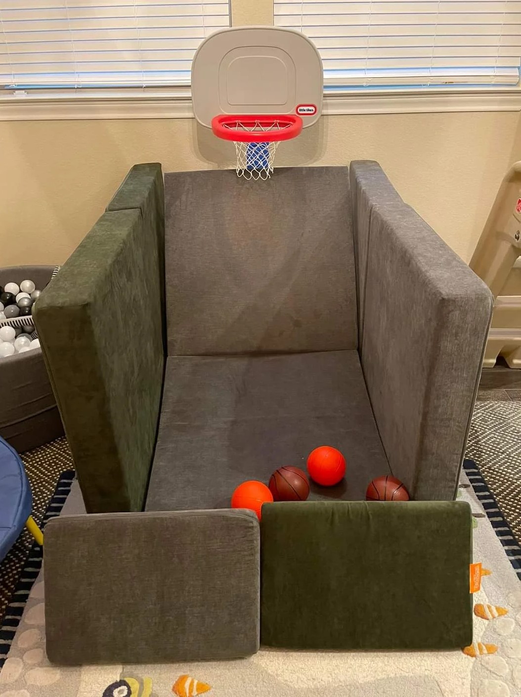 34 Fun and Creative Nugget Couch Ideas – chic dwell